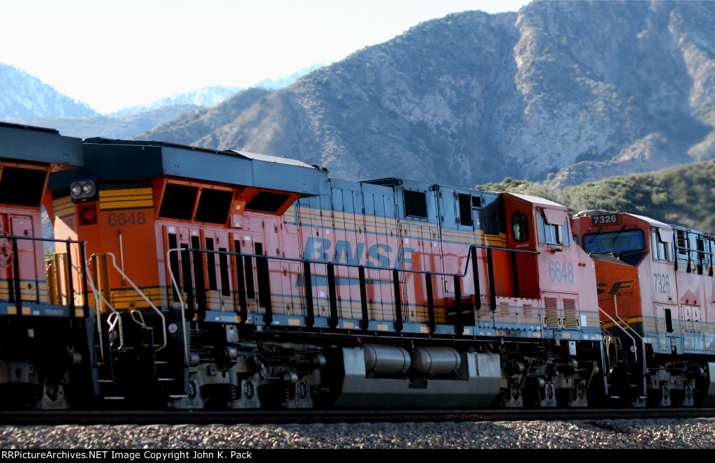 BNSF 6648